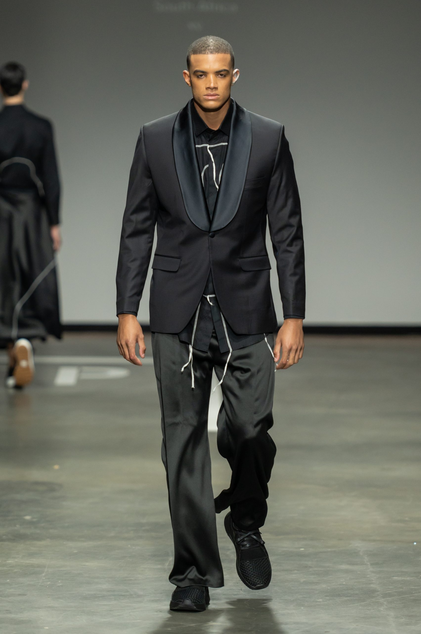 NTANDO XV - The Beau Guide